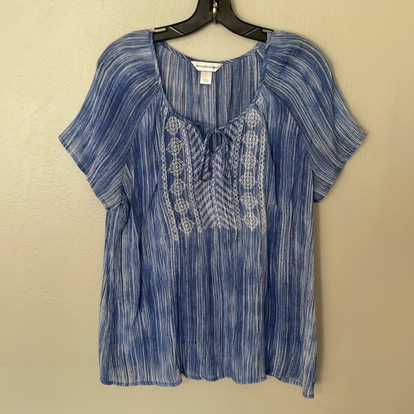 Christopher & Banks | Tops | Nwot Christopher Banks Embroidered Top ...